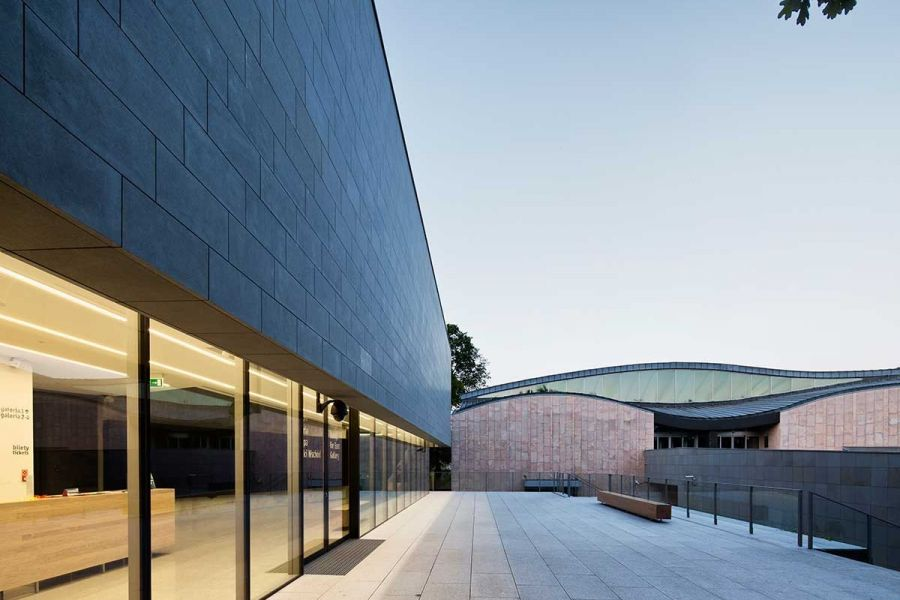 Muzeum Sztuki i Techniki Japońskiej Manggha: architektura nowoczesna w centrum Krakowa - krakow ...